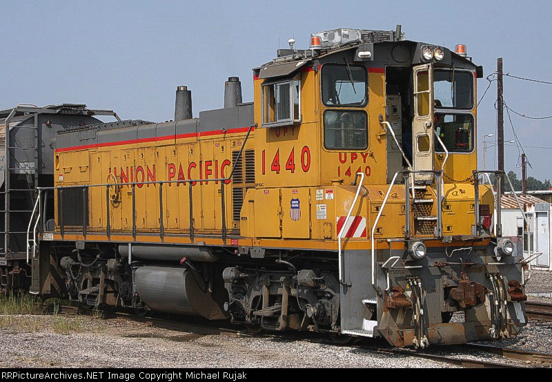 UPY 1440